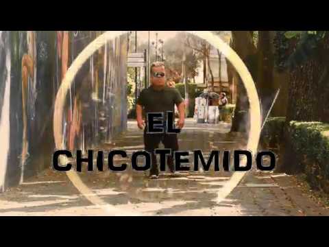Chico Temido y los enanitos toreros - YouTube