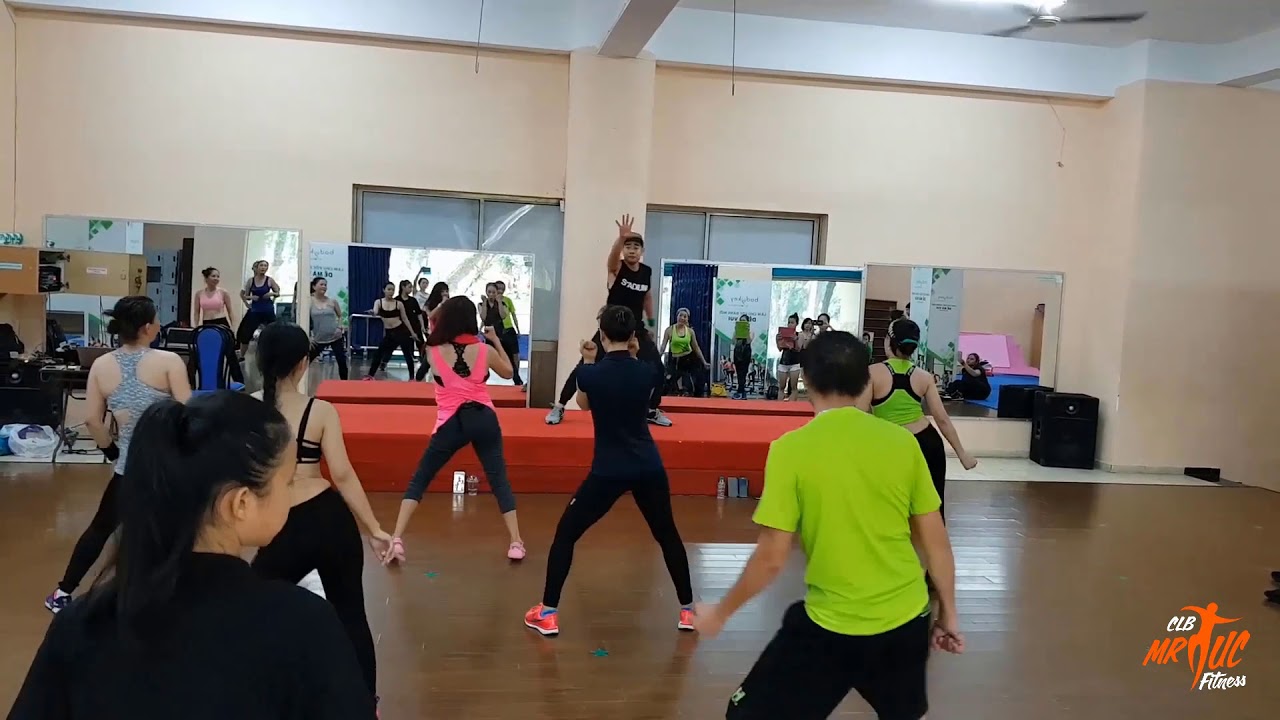ZUMBA LOCO - ZIN 43 | Mr.Tuc | Zumba® Fitness VietNam - YouTube