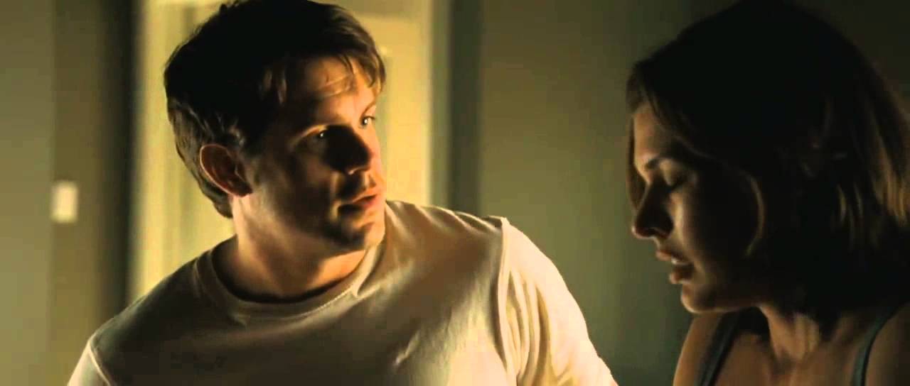 Faces In The Crowd Trailer - YouTube