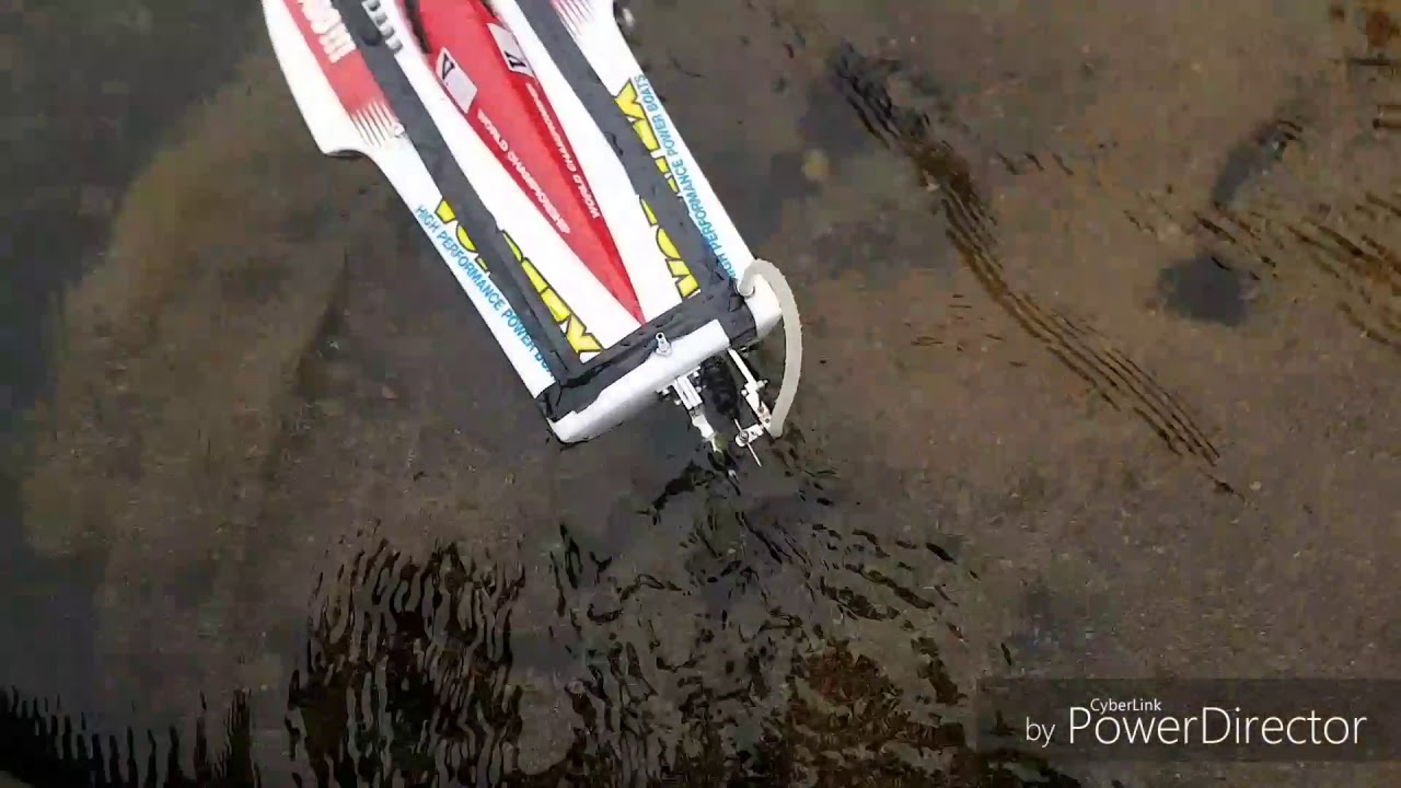 Delta Force Vortex 16" Brushless Mini Hydro R/C Boat - YouTube