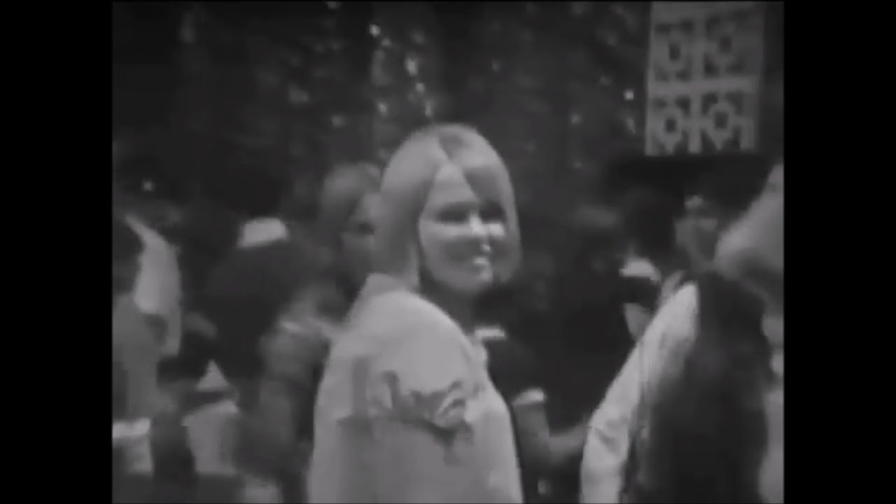 Patsy Ann Noble — Once In A Lifetime 1961 - YouTube