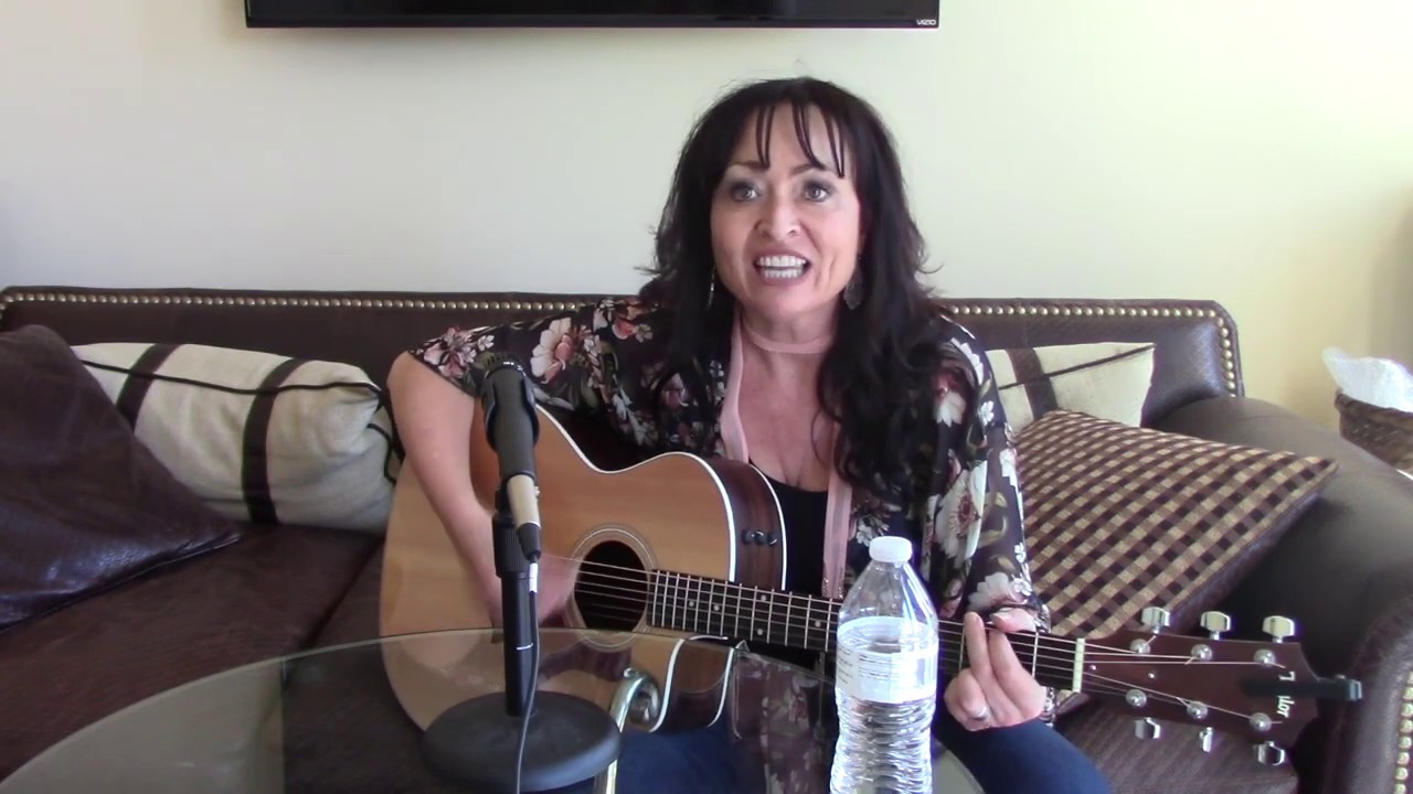 Arlene Quinn "Jackpot" KIX96 - YouTube