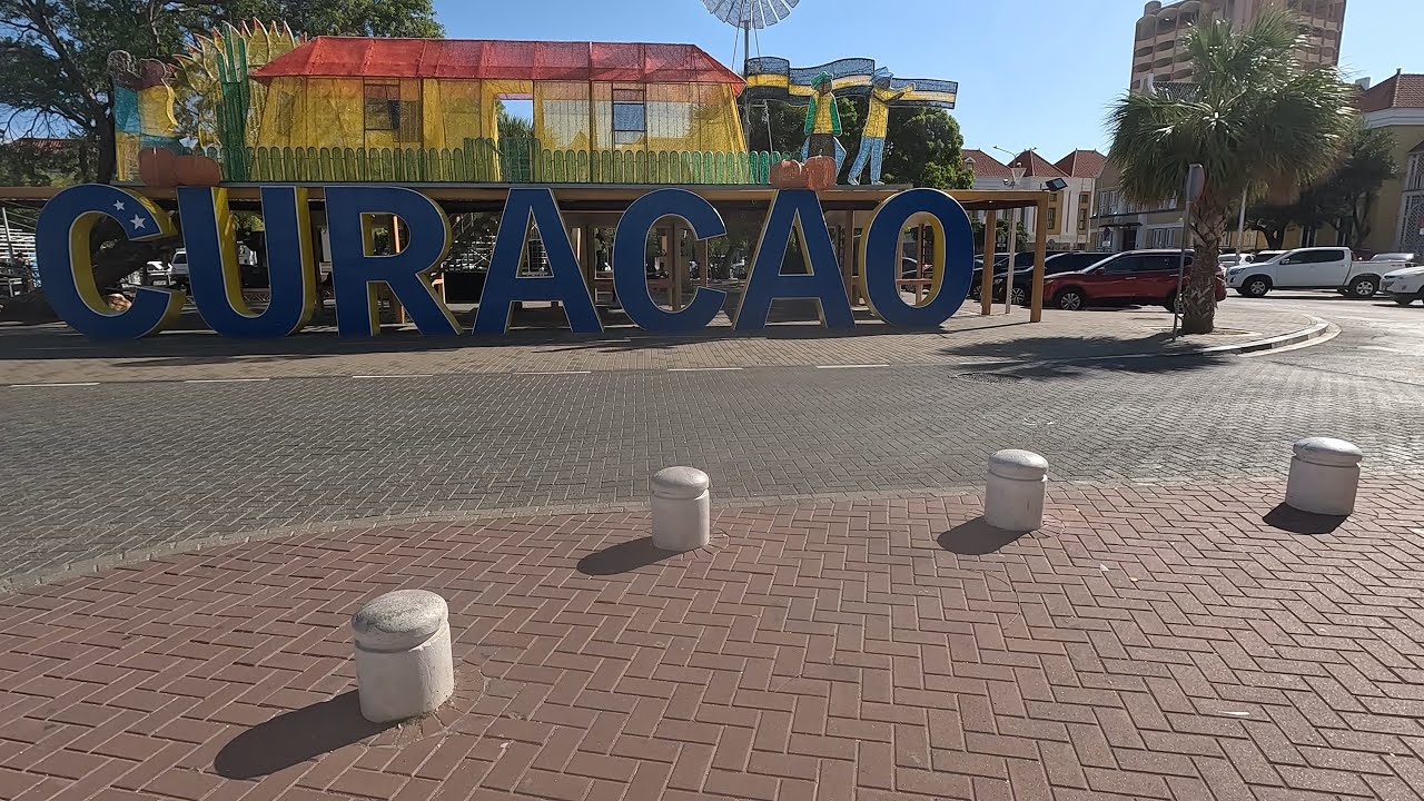 Curacao Sign: walk around in 4k - YouTube