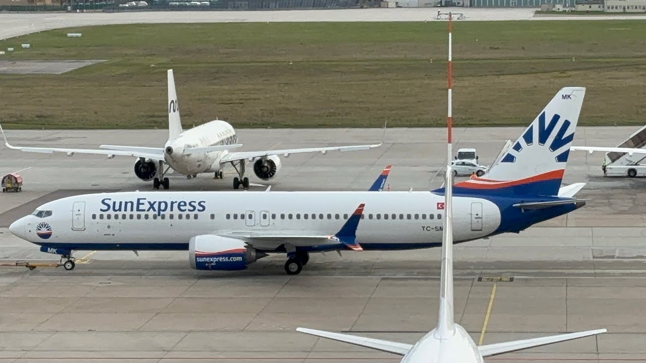 Flughafen Stuttgart November 2024 - YouTube