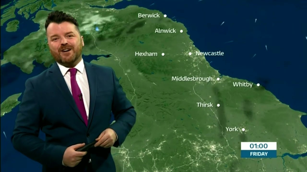 ITV news : Weather forecast with Ross Hutchinson - YouTube