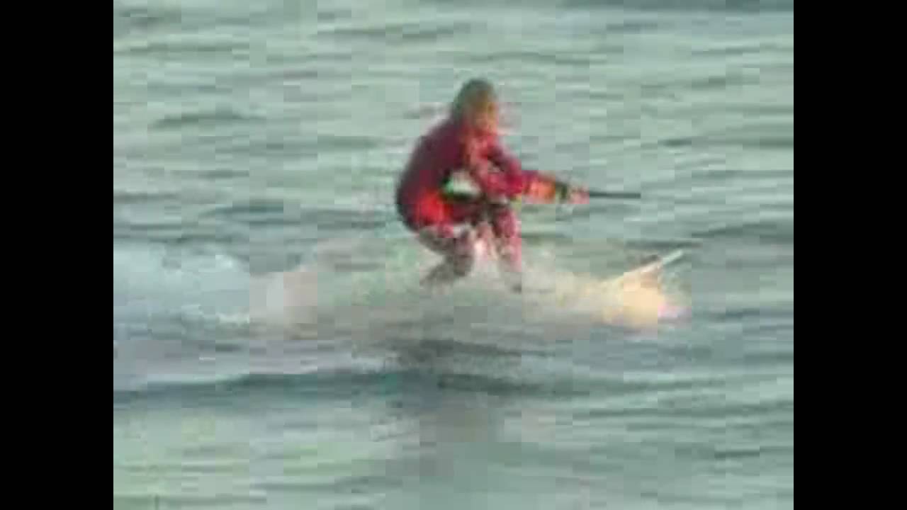 Man Surfs Great White Shark !!! REAL !!! - YouTube