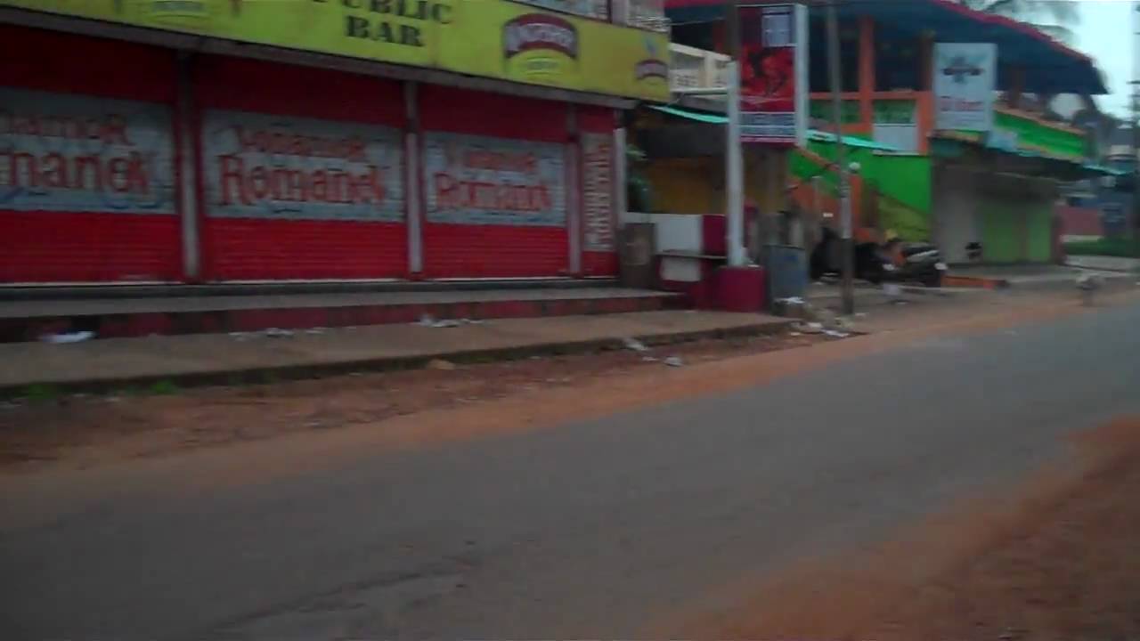 Day 2 - Calangute Street - YouTube