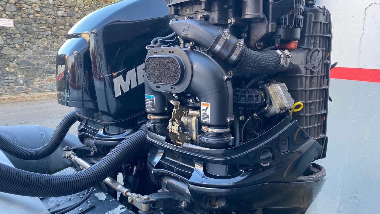 Mercury Racing 350 hp SCI Verado run up - YouTube