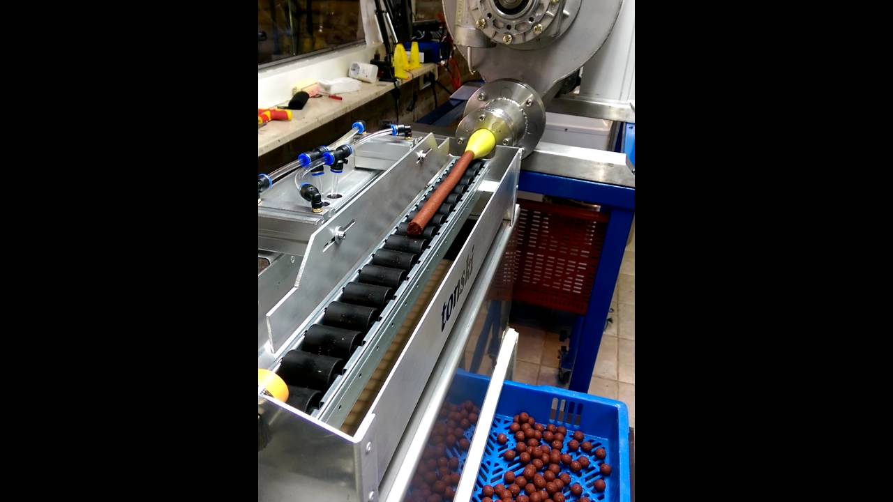 Boilie machines Ton - YouTube