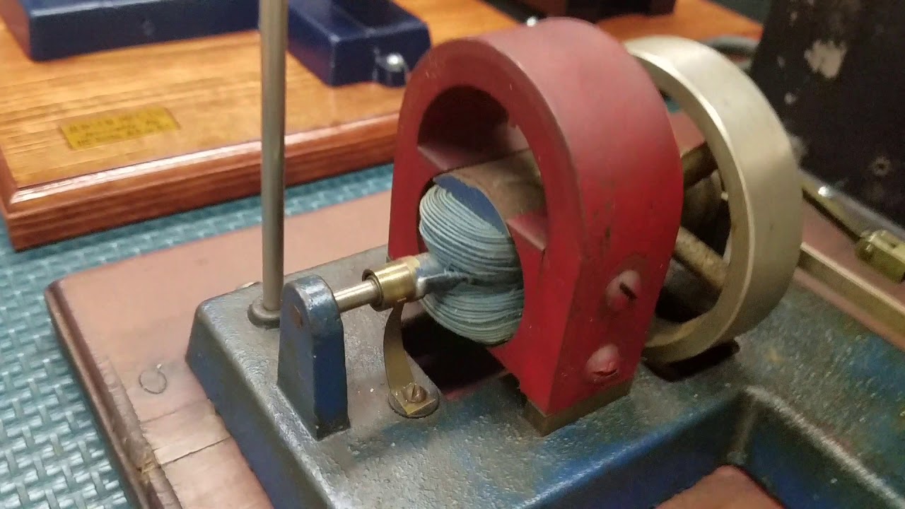 14 Jensen Steam Engines a walk thru time. - YouTube