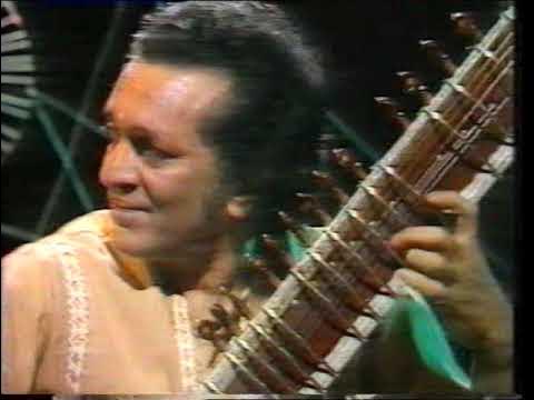 Pandit Ravi Shankar and Ustad Alla Rakha || Rare Recording - YouTube