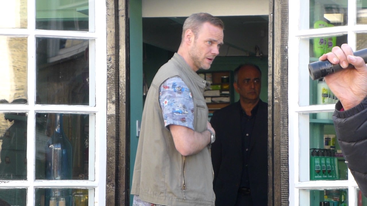 Doc Martin Filming 2017 for Series 8, Port Isaac - YouTube