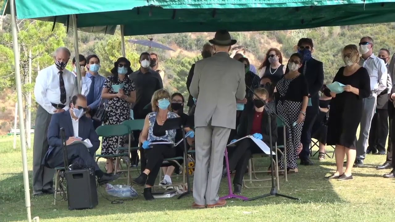 Randy Fleischer graveside - YouTube