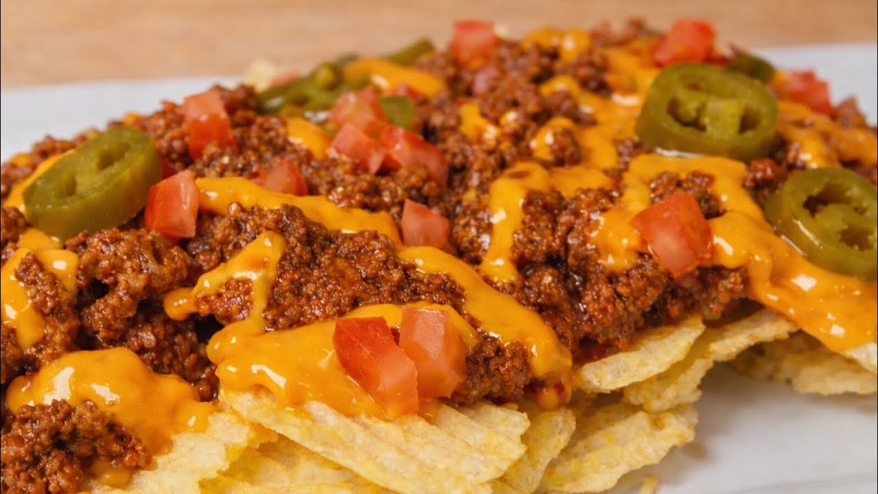 Loaded Sloppy Joe Nachos Using Ruffle Chips - YouTube