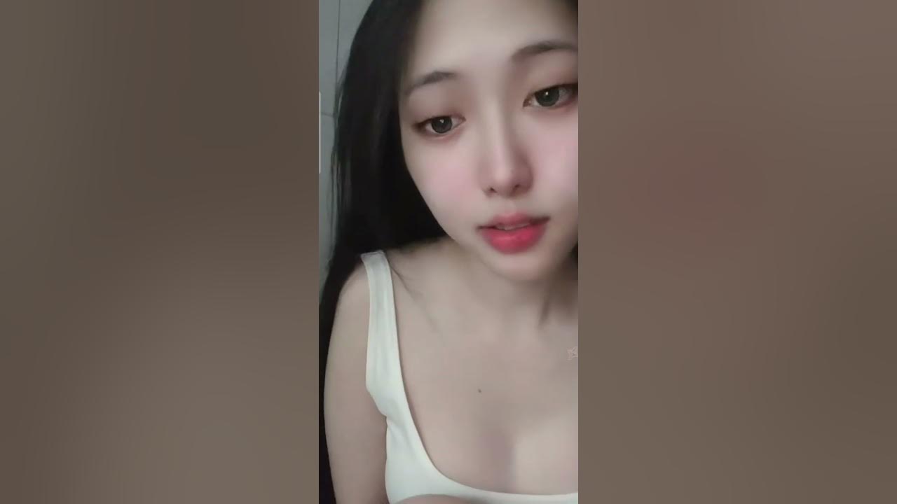 extremely cute girl talking bigolive #347 #prettygirl #periscope #bigo #live - YouTube