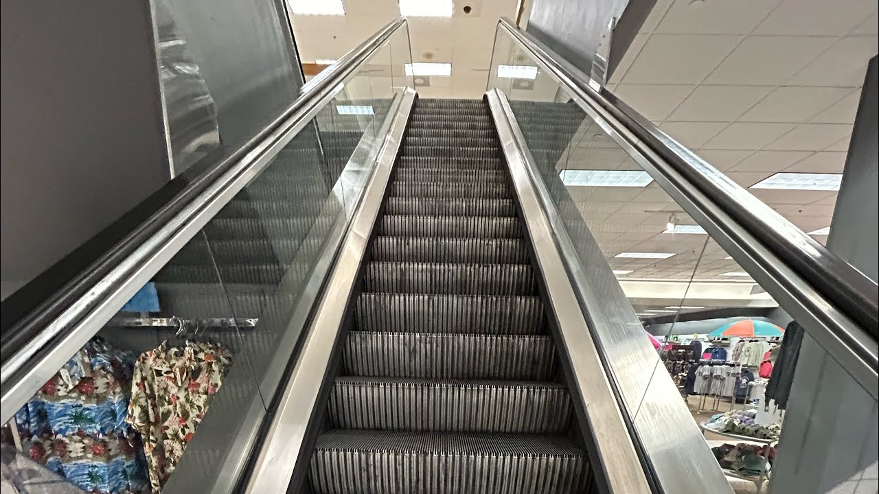 Montgomery Twinkie-M Escalators At Sears Florida Mall In Orlando, FL ...