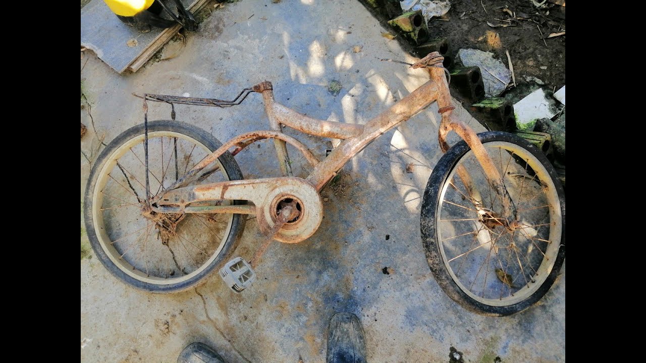 Old and Rusted Bicycle Restoration - YouTube
