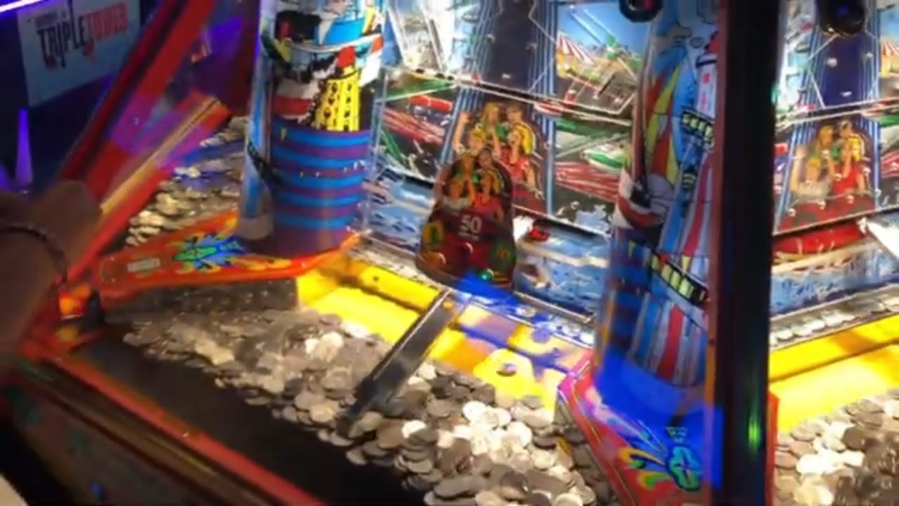 Splash Coin Pusher Arcade Game - YouTube