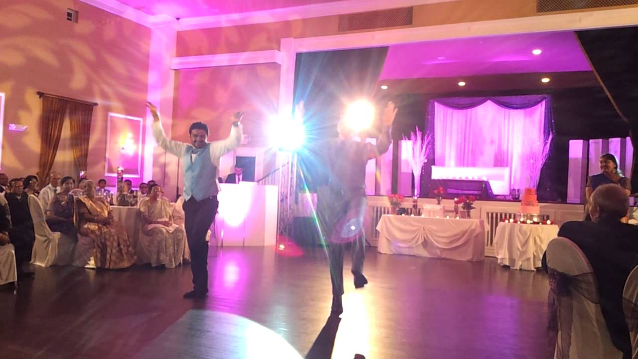 INDIAN WEDDING DANCE PERFORMANCE....RIDDHISH AND ANKITA'S WEDDING ...