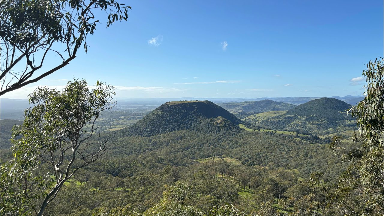 Climbing Meewah (Table Top Mountain), Toowoomba, Australia - YouTube
