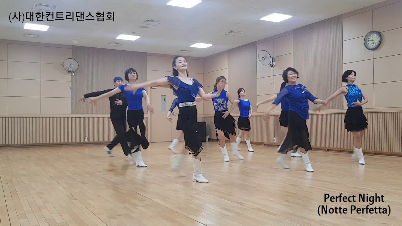 Perfect Night (Notte Perfetta) Line Dance (Dance & Count) - YouTube