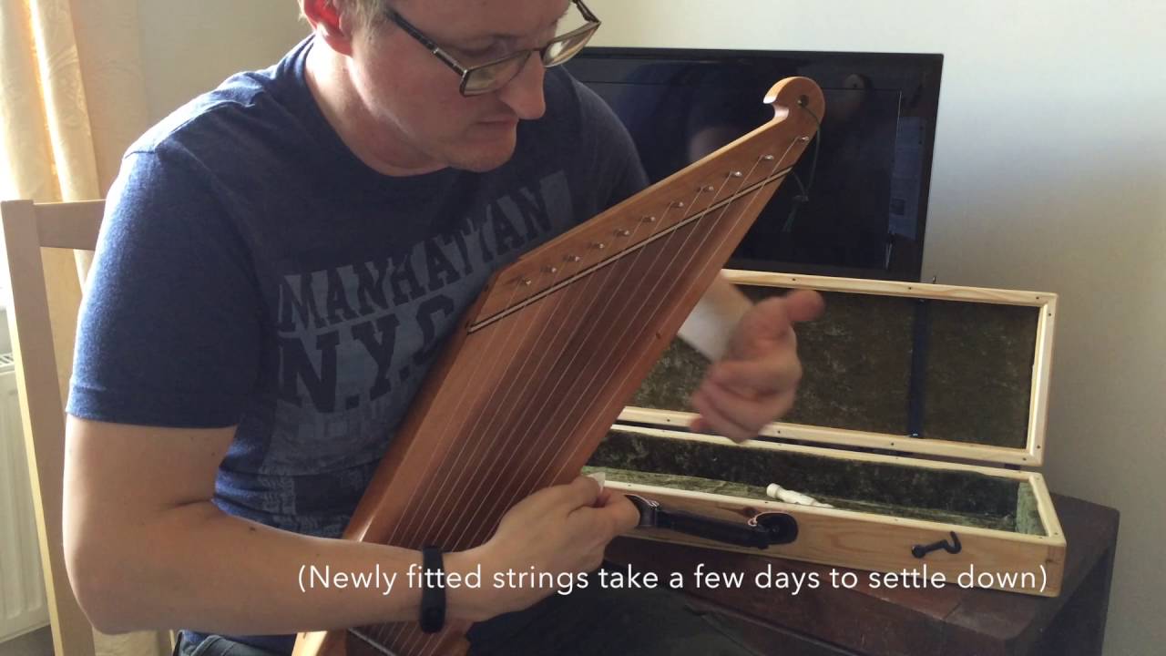 11 String Kantele: Tuning newly fitted set of strings - YouTube