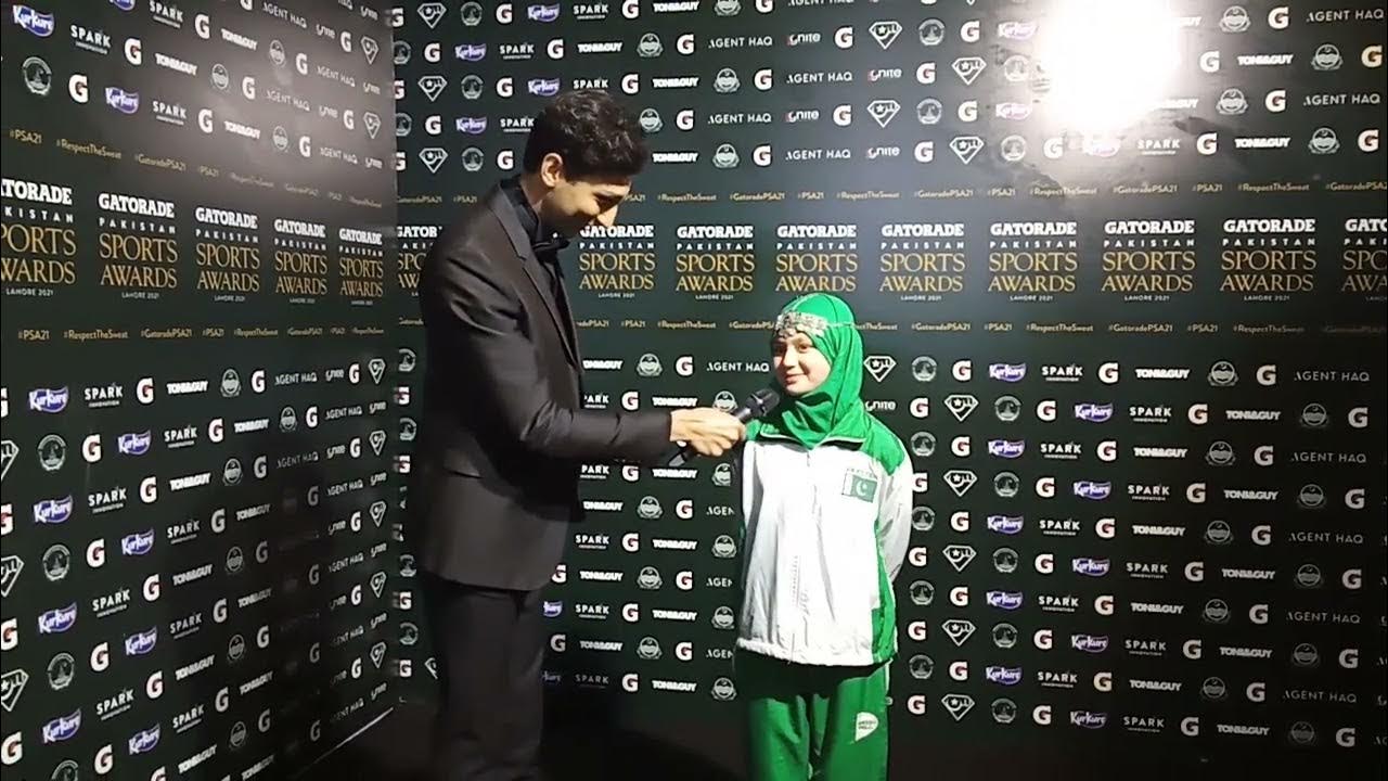 Aysha ayaz awards Lahore - YouTube