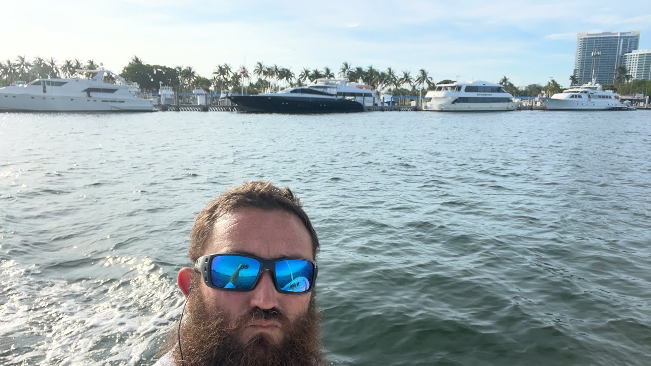 Fishman Joe is going live!I need to connect the second phone - YouTube