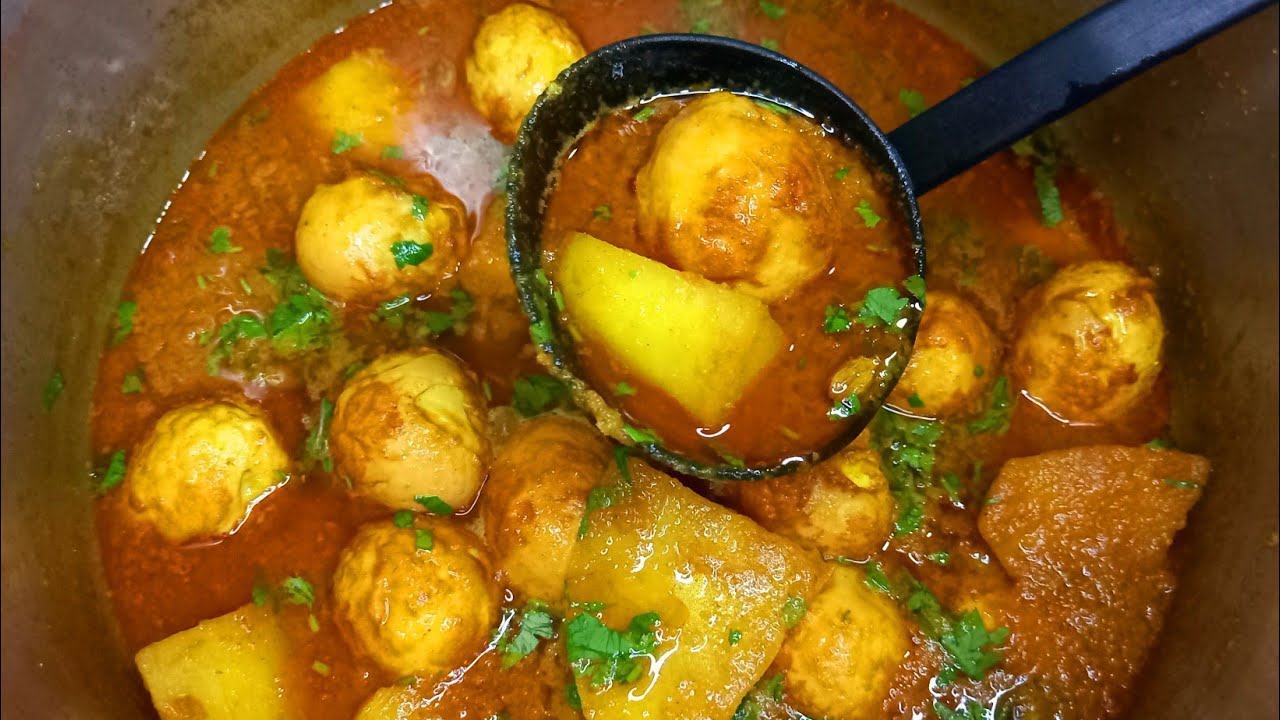 Tale Hue Ande Aloo Ke Salan Ki Zabardast Recipe | Aloo Anda Curry ...