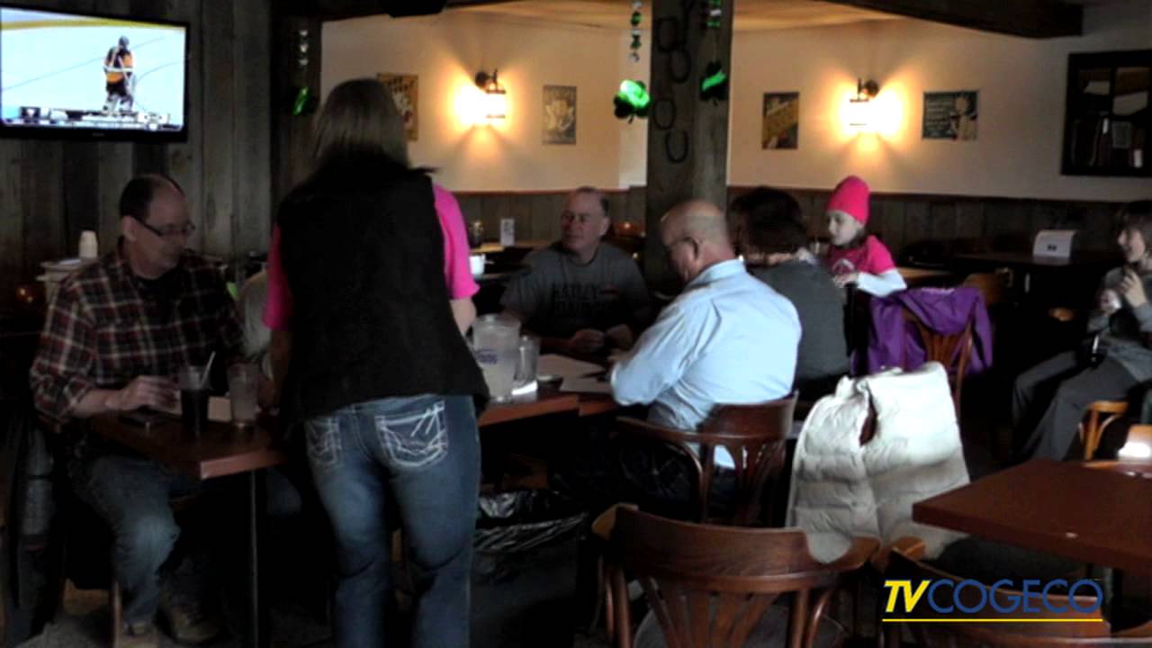 Pretty in Pink Chili - YouTube