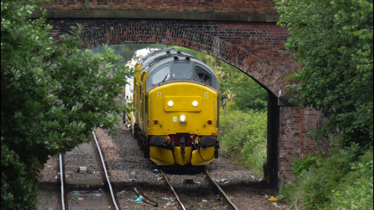 NR Class 97 No's. 97302 & 97303 + DRK 81623 on 6C62 Crewe B.H - Guide ...