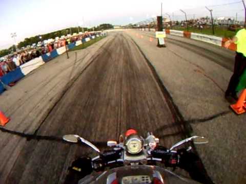 vmax vs R1 crash - YouTube