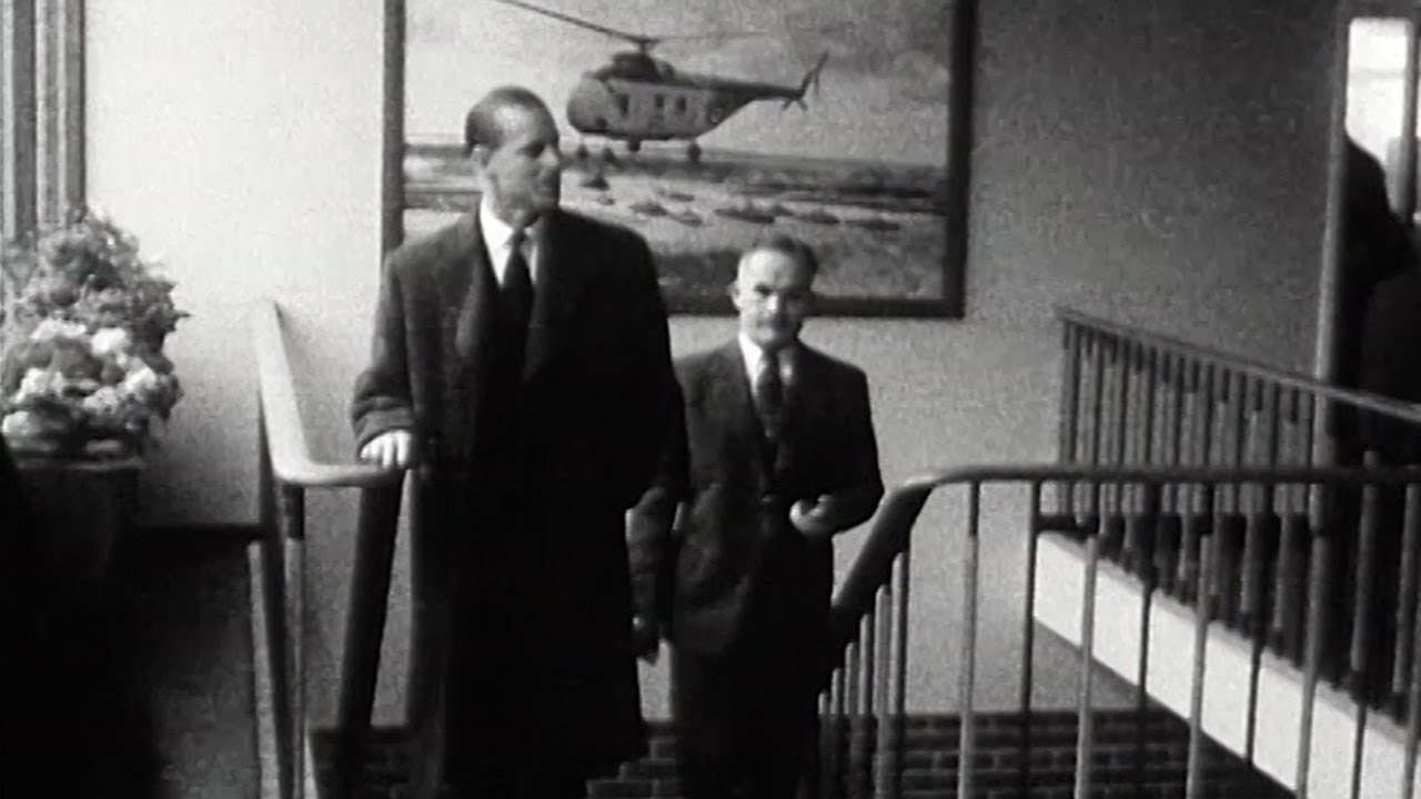 PRINCE PHILIP VISITS WESTLAND HELICOPTERS AND NORMALAIR 1957 (silent ...