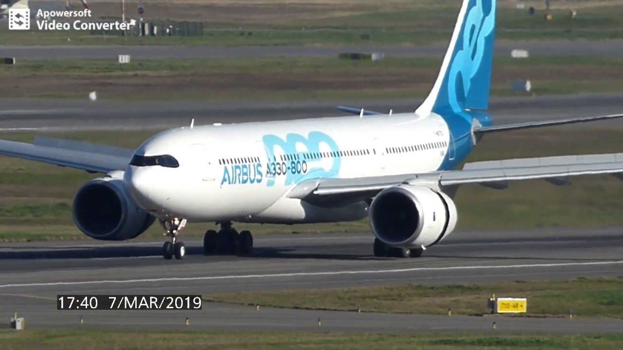 A330 800 NEO prototype / F-WTTO / RTO / Test VMCG = Velocity Minimum ...