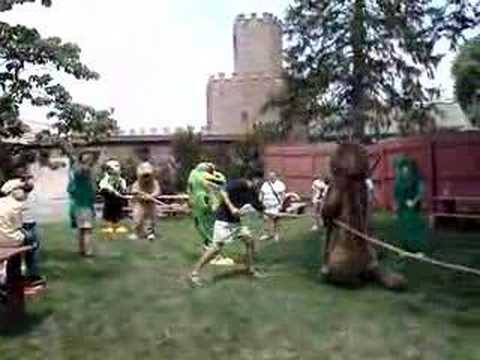 Mascot Tug of War 2 Great Green Fest - YouTube