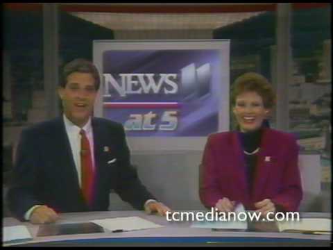 Jeff Passolt reports on Cheerleading KARE-TV News11 Fall 1988 - YouTube
