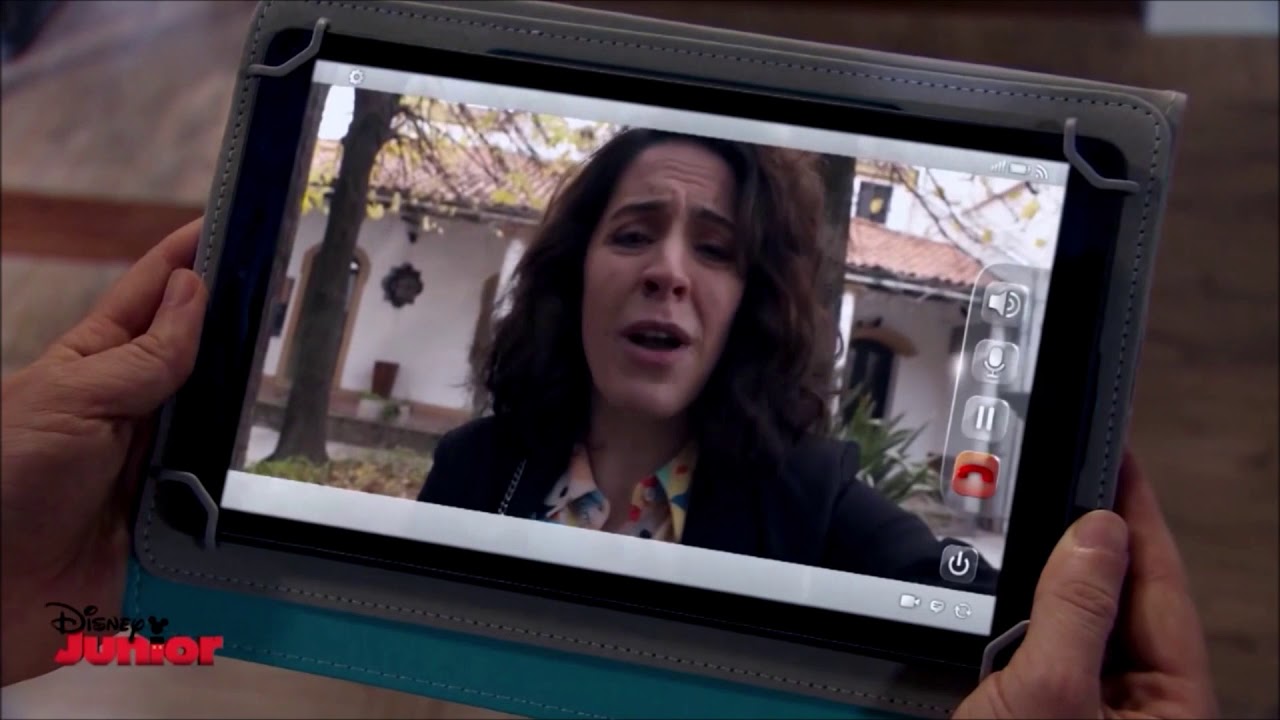 REEL CLARA SACCONE ACTRIZ - YouTube