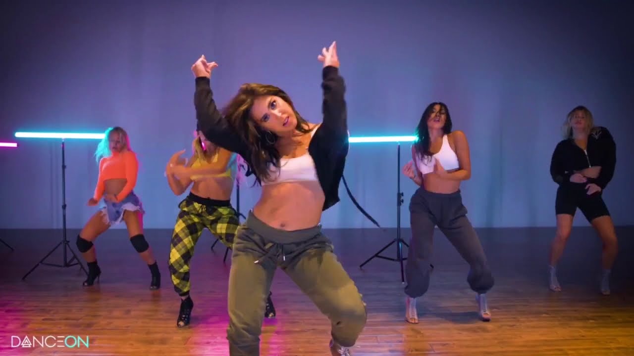 HOT CAKES | TAYLOR GIRLZ | BRINN NICOLE CHOREOGRAPHY - YouTube