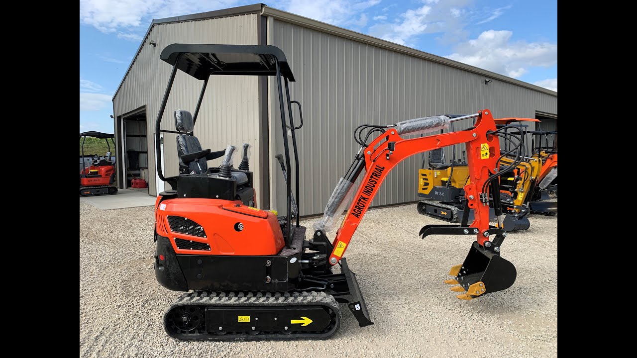 Lot 2001 - 2024 AGT Industrial NT18K Mini Excavator, Side shift, Kubota ...