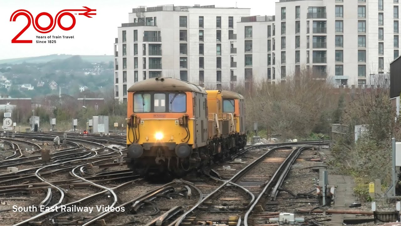 GBRf Class 73s | 73109 ‘Battle Of Britain’ + 73213 ‘Rhodalyn’ arrive at ...