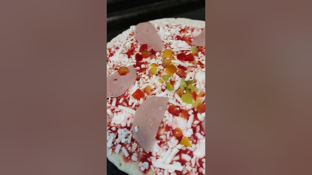 Пицца красная цена за 72 рубля - YouTube