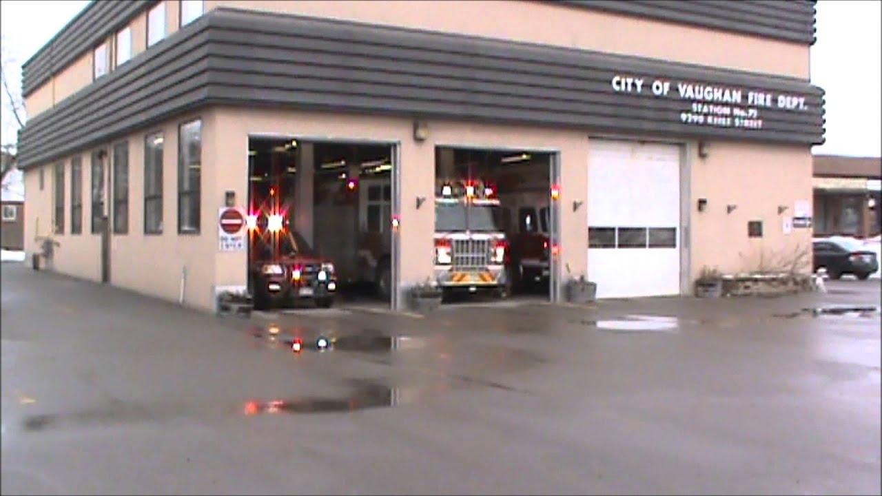 Vaughan Fire Rescue 729 & Platoon Chief 7-4 Responding - YouTube