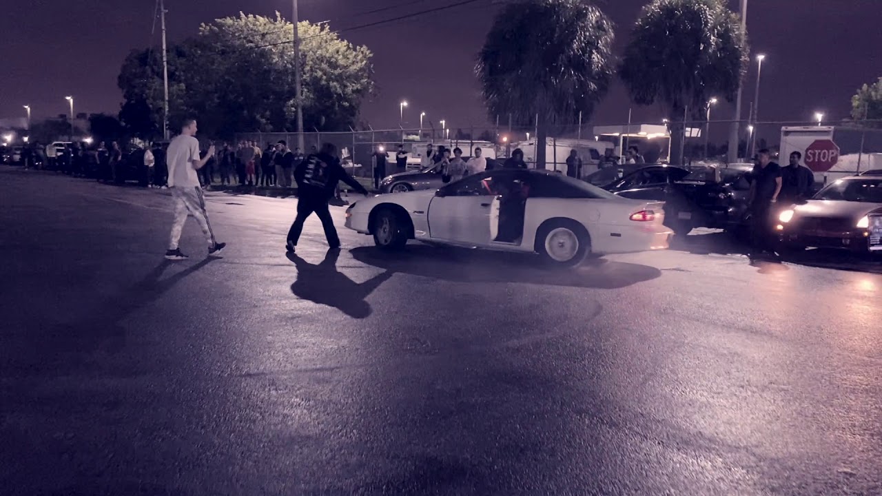 ILLEGAL STREET RACING AND DRIFTING. Miami Street Racing Scene - YouTube