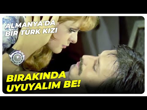 Almanya'da Bir Türk Kızı - Murat Alkolün Etkisiyle Kendinden Geçti! | Neşe Karaböcek Eski Türk Filmi