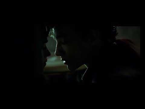 Jet Trash , Kiss scene - Robert Sheehan & Sofia Boutella