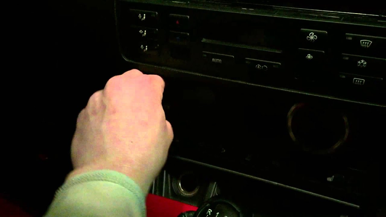BMW E46 M3 SPAL fan wired to SPDT switch - YouTube