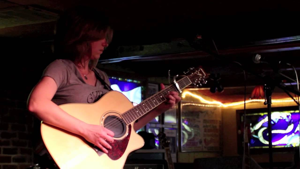Gretchen Schultz "Lust" 2012 - YouTube