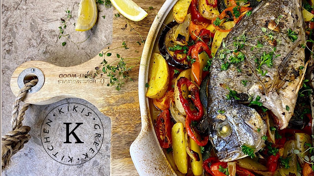 DORADE AUF OFENGEMÜSE | FISCH ZUBEREITEN WIE IN GRIECHENLAND - YouTube