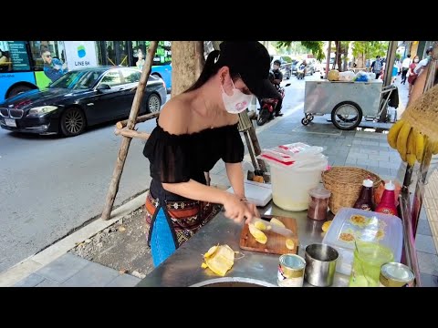 Lots of Customers! The Most Popular Roti Lady in Bangkok - Thai Street ...