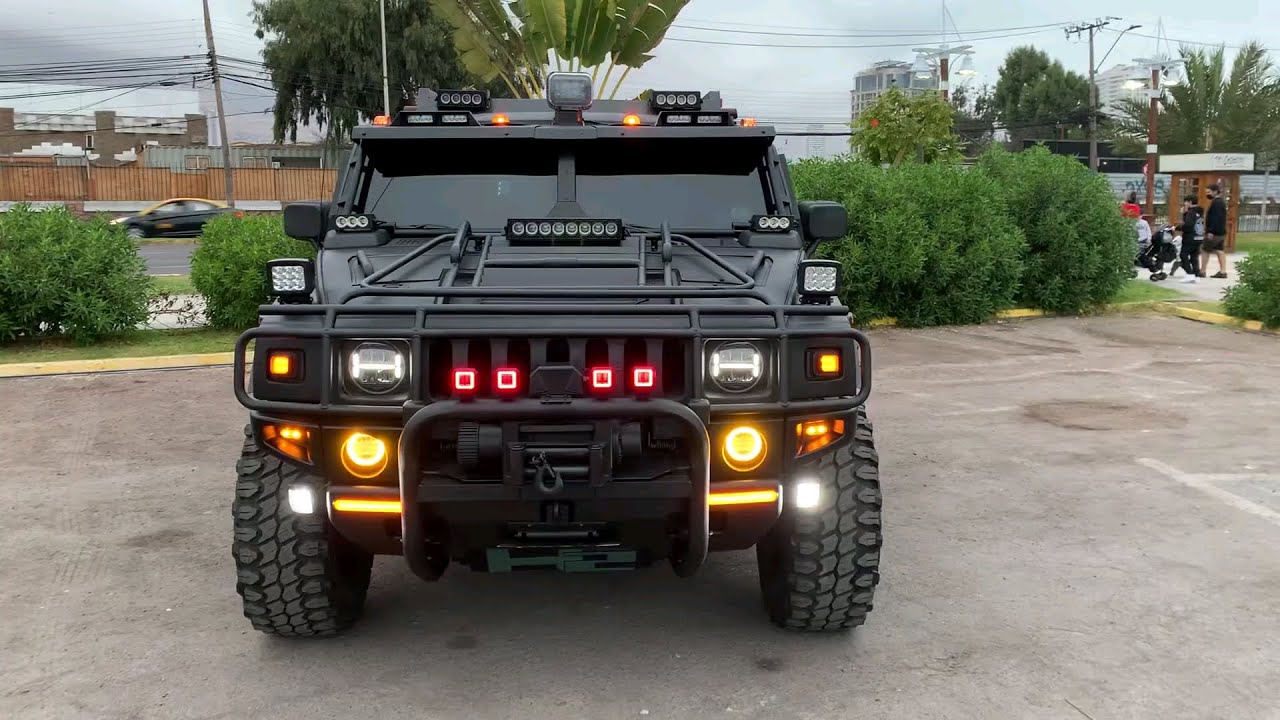 THE ROCK BLACK HUMMER - YouTube